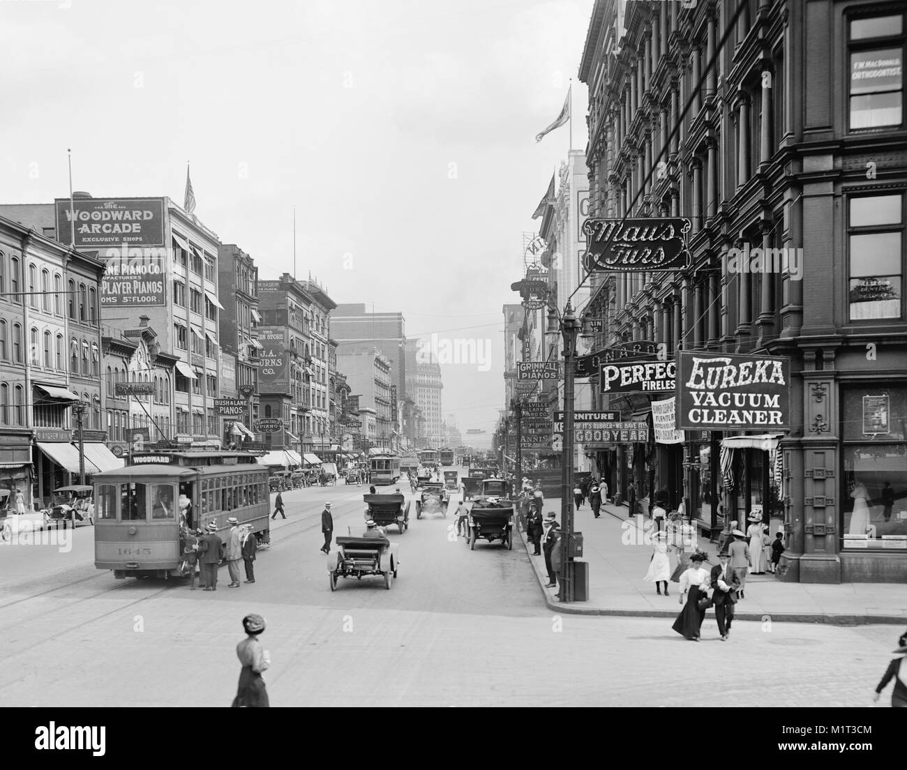 Street Scene, Woodward Avenue, Detroit, Michigan, USA, Detroit ...