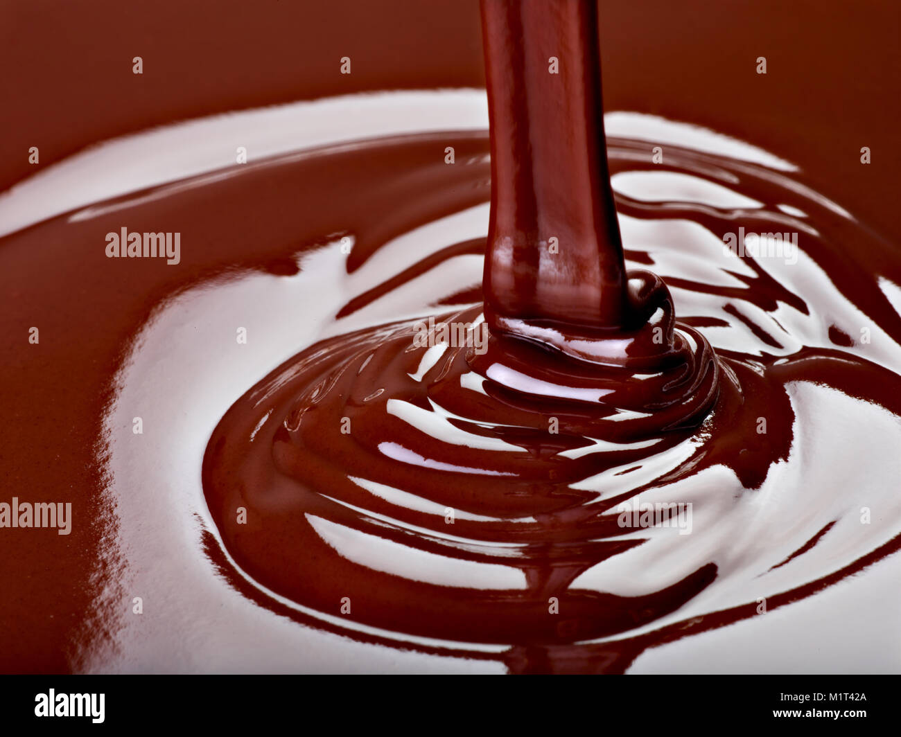 close up of chocolate syrup Stock Photo - Alamy
