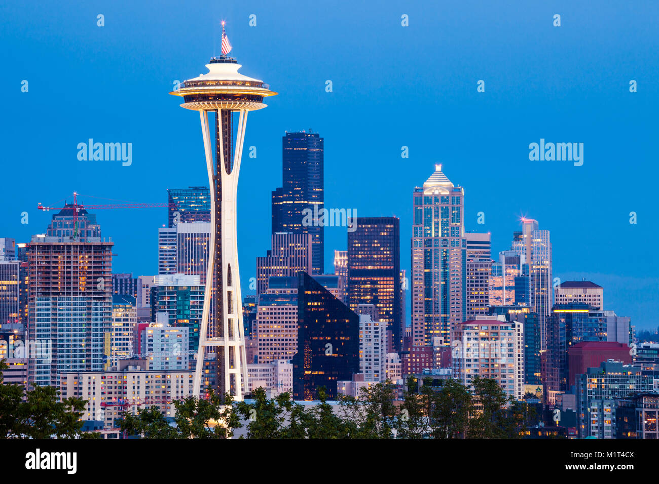 Skyline space needle hi-res stock photography and images - Alamy