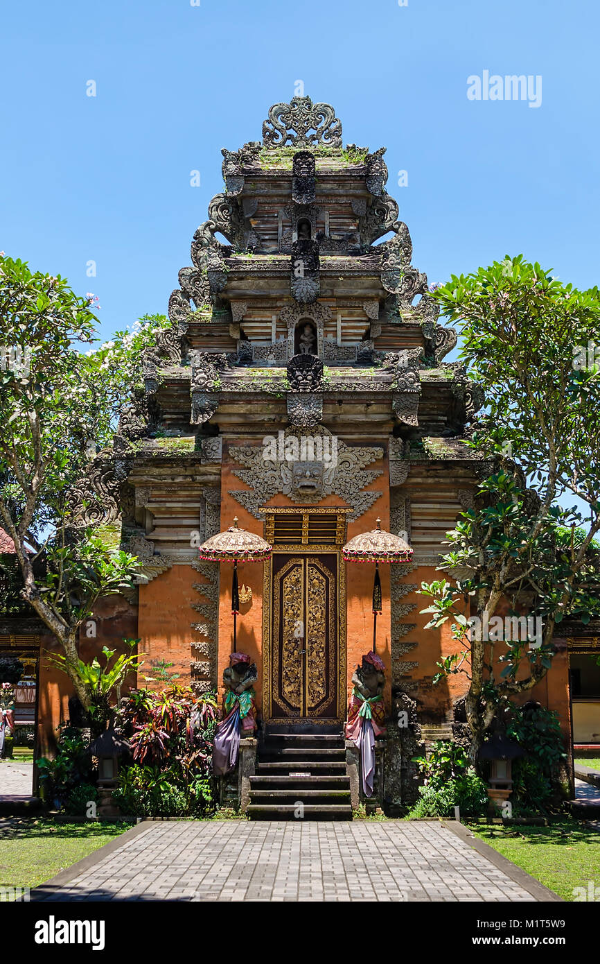 Ubud palace bali inside ubud hi-res stock photography and images - Alamy