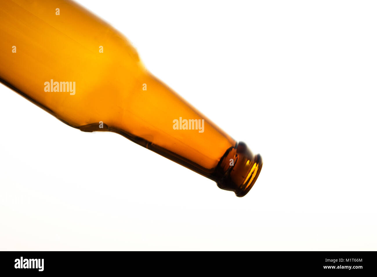 Beer pint empty hi-res stock photography and images - Alamy