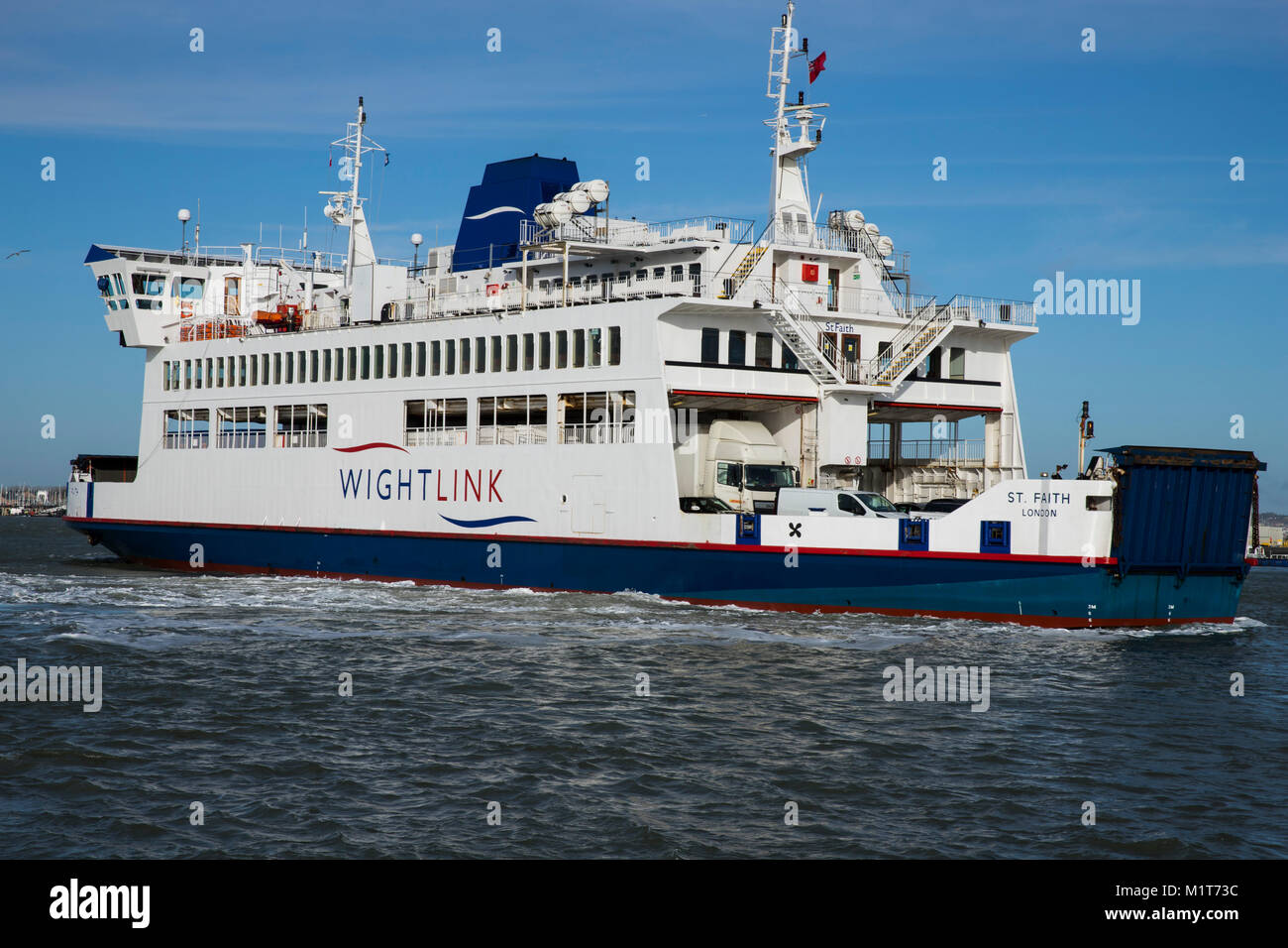 Portsmouth to fishbourne hi-res stock photography and images - Alamy
