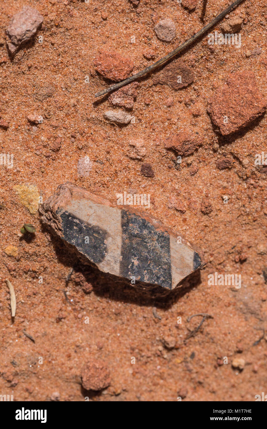 Ancestral puebloan pottery hi-res stock photography and images - Alamy