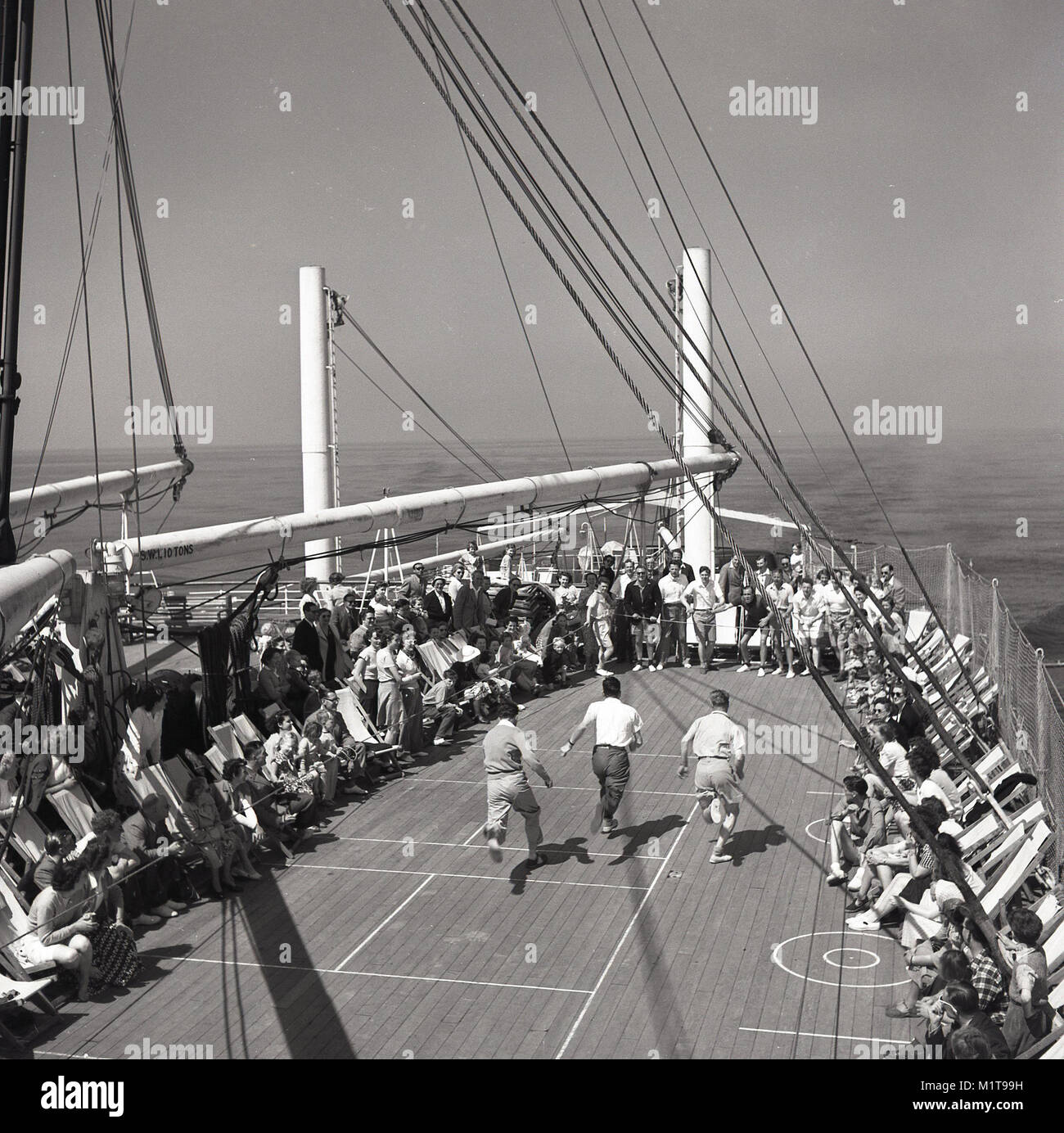 Union castle line hi-res stock photography and images - Alamy