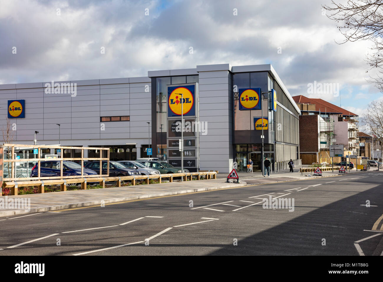 Large Lidl store in the centre of Bexleyheath, London Borough of Bexley ...