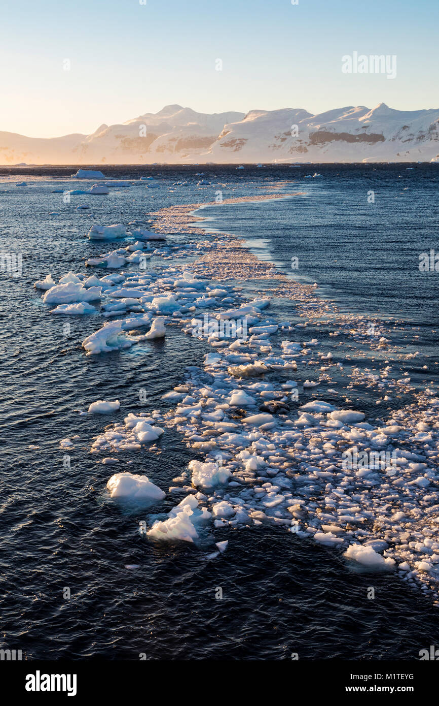 Sea ice & icebergs; Antarctica landscape; Ronge Island; Arctowski ...