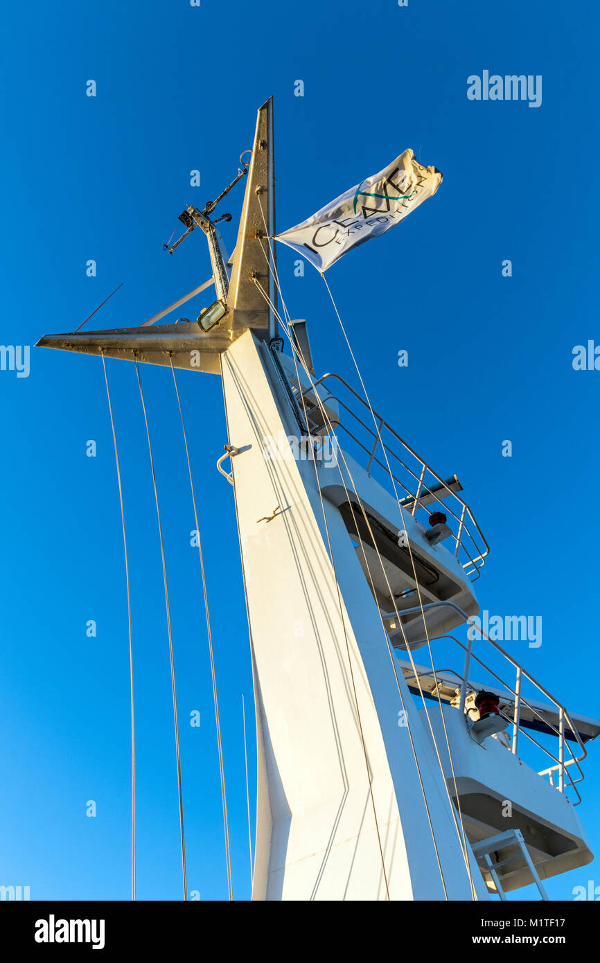 Rigging ship hi-res stock photography and images - Alamy
