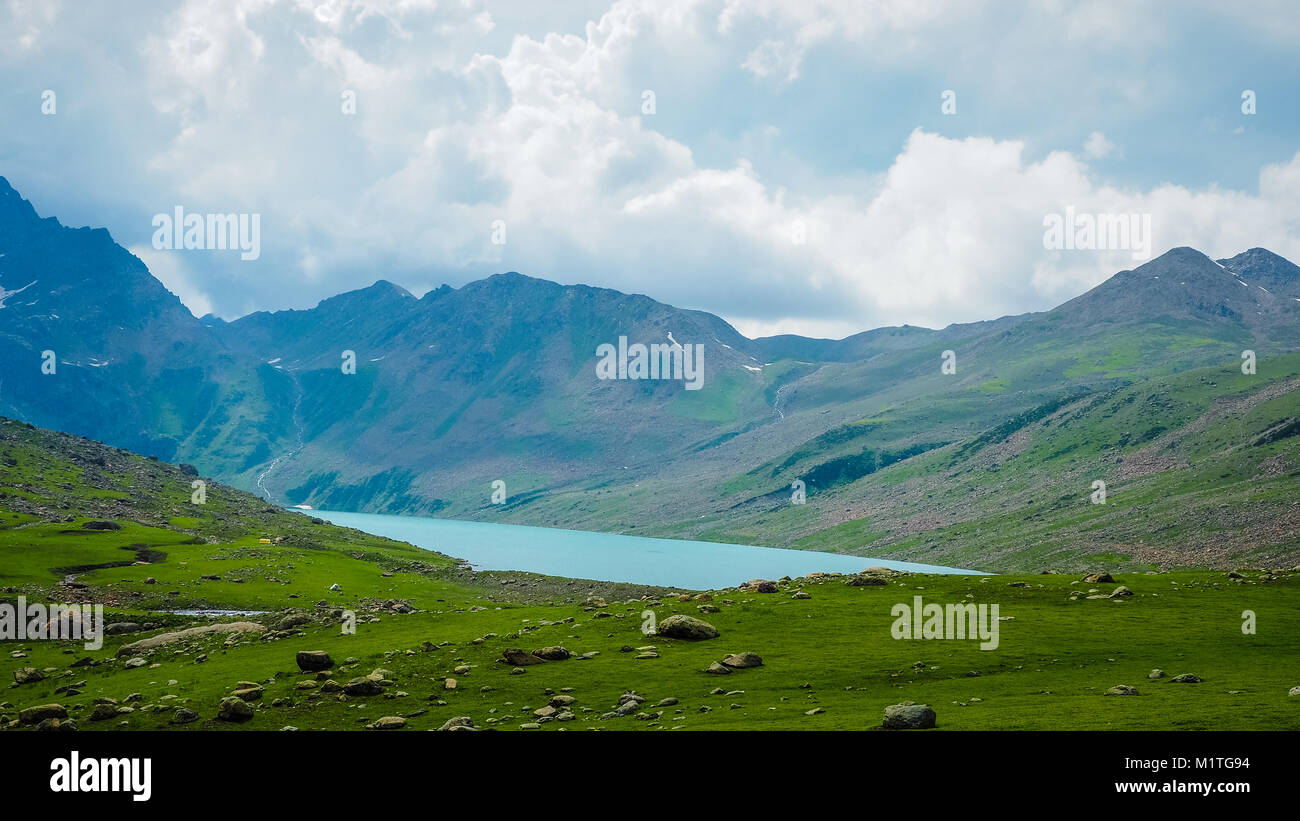 Beautiful mountain landscape of Sonamarg, Jammu and Kashmir state ...