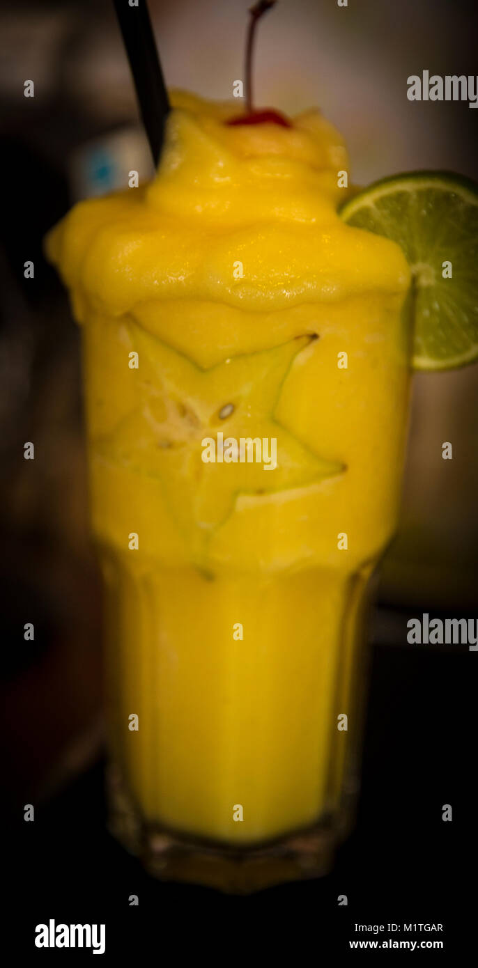 Starfruit Smoothie Cocktail Stock Photo - Alamy