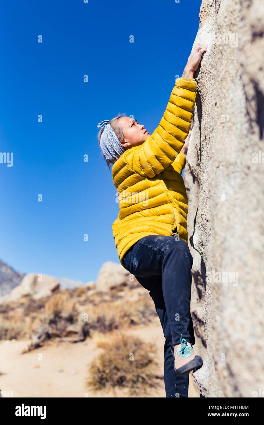 Asian female climbing wall hi-res stock photography and images - Alamy