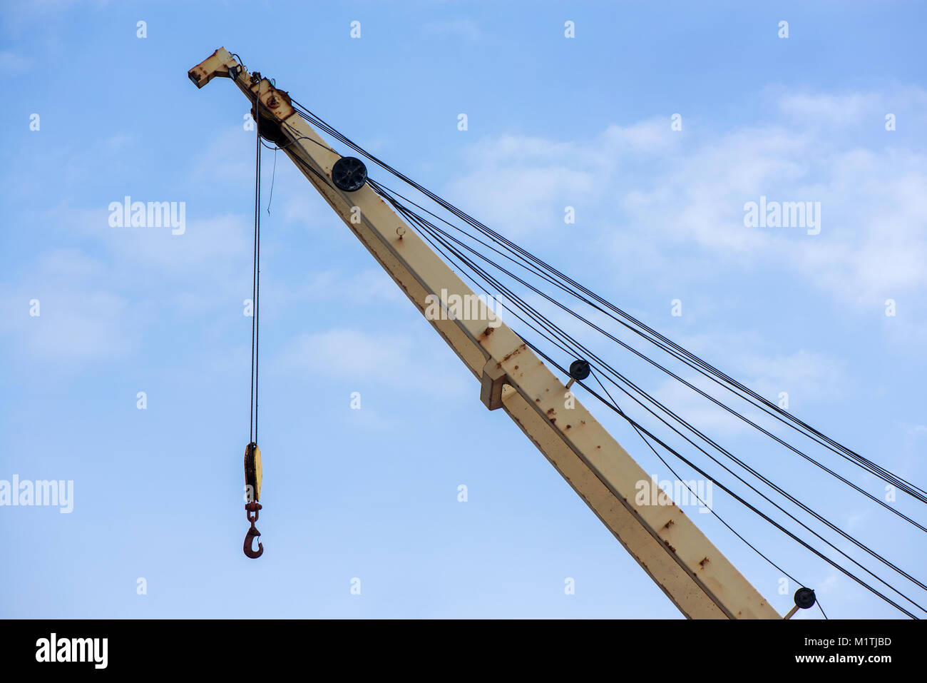 Boom Crane, Ship Stock Photos & Boom Crane, Ship Stock Images - Alamy