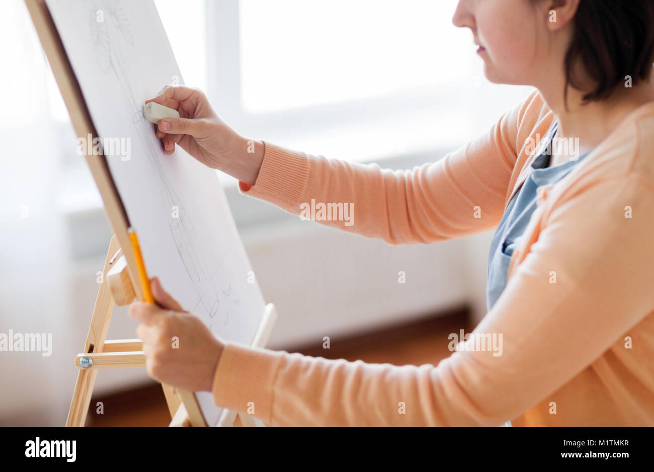 Erasing woman hi-res stock photography and images - Alamy