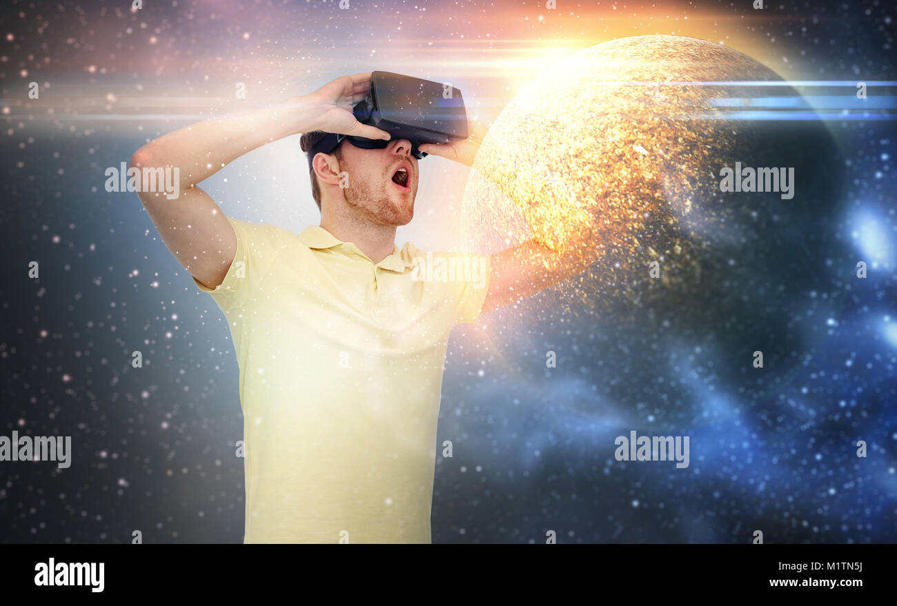 Surprised man in virtual hi-res stock photography and images - Alamy
