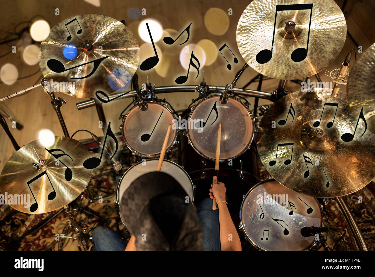 Drumkit hi-res stock photography and images - Alamy