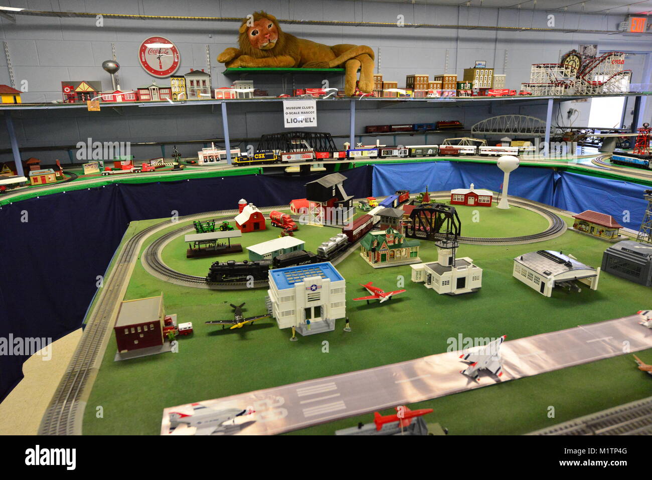 00 gauge scale model hi-res stock photography and images - Alamy