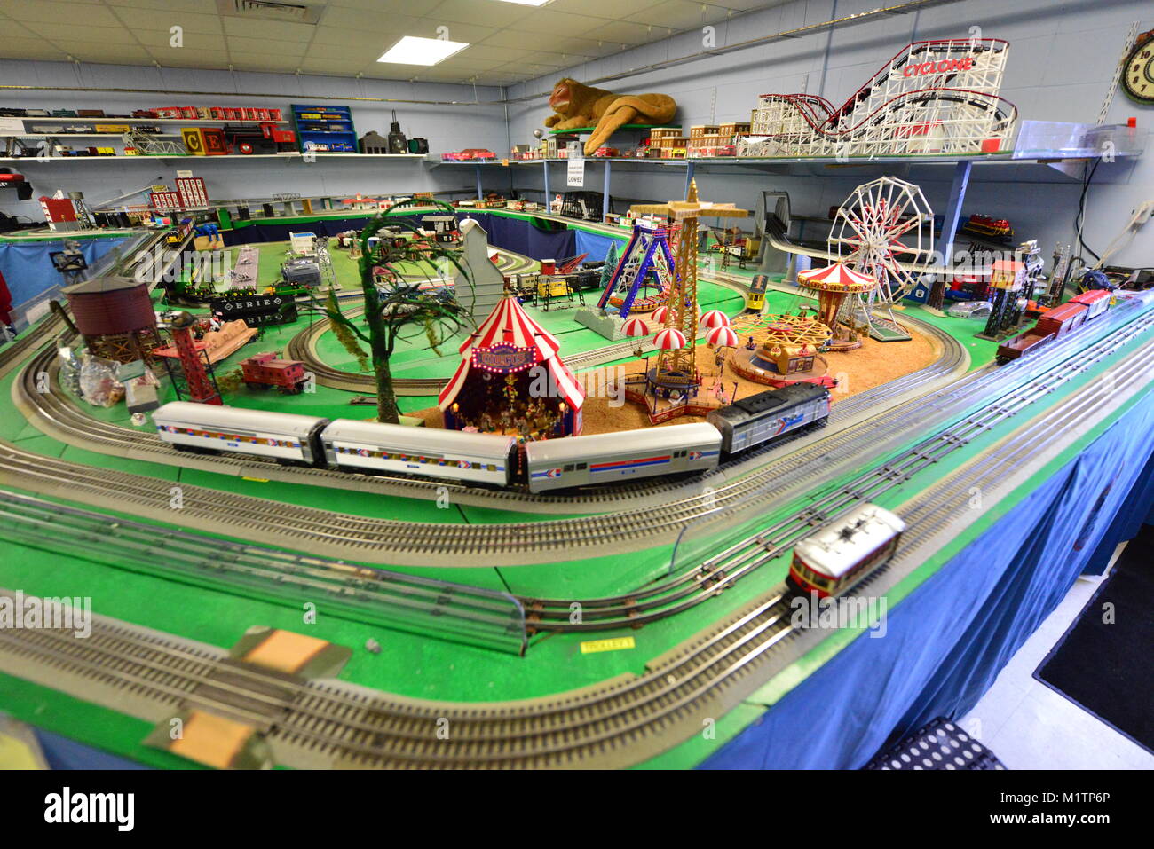 00 gauge scale model hi-res stock photography and images - Alamy
