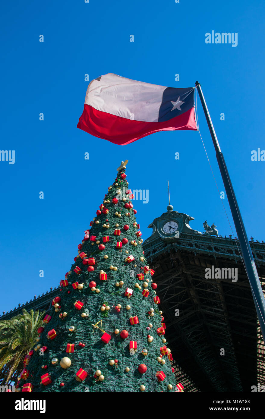 Chile train station hi-res stock photography and images - Alamy