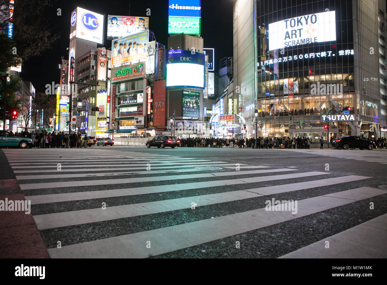 Shibuya Crossing, Tokyo , Japan Stock Photo - Alamy