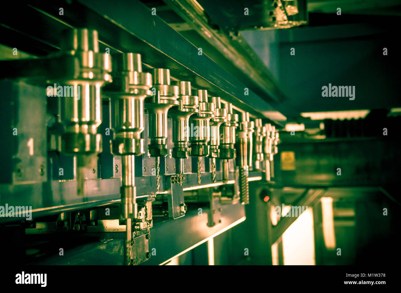 Cnc 5 axis machine tools hi-res stock photography and images - Alamy