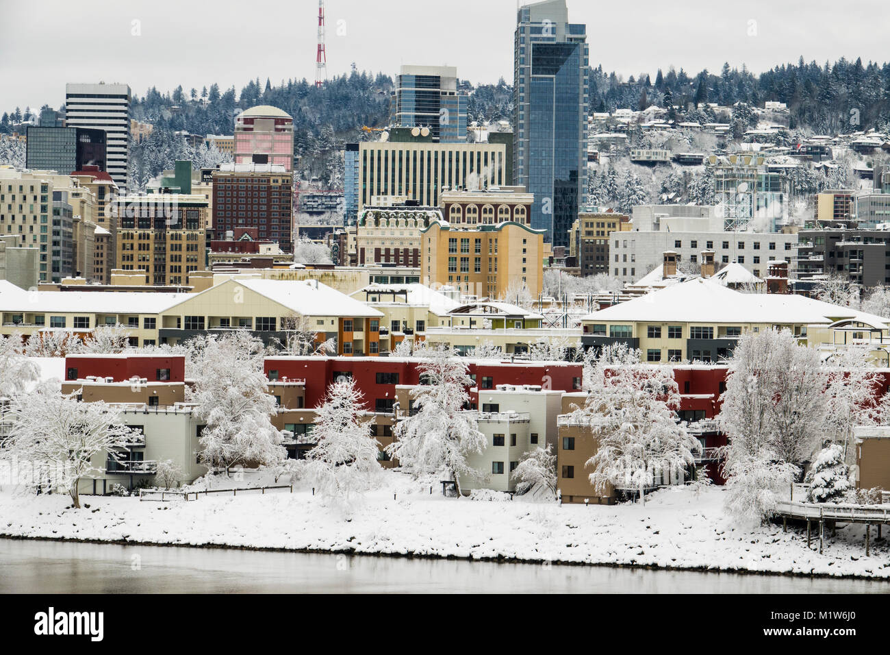Downtown portland snow hi-res stock photography and images - Alamy