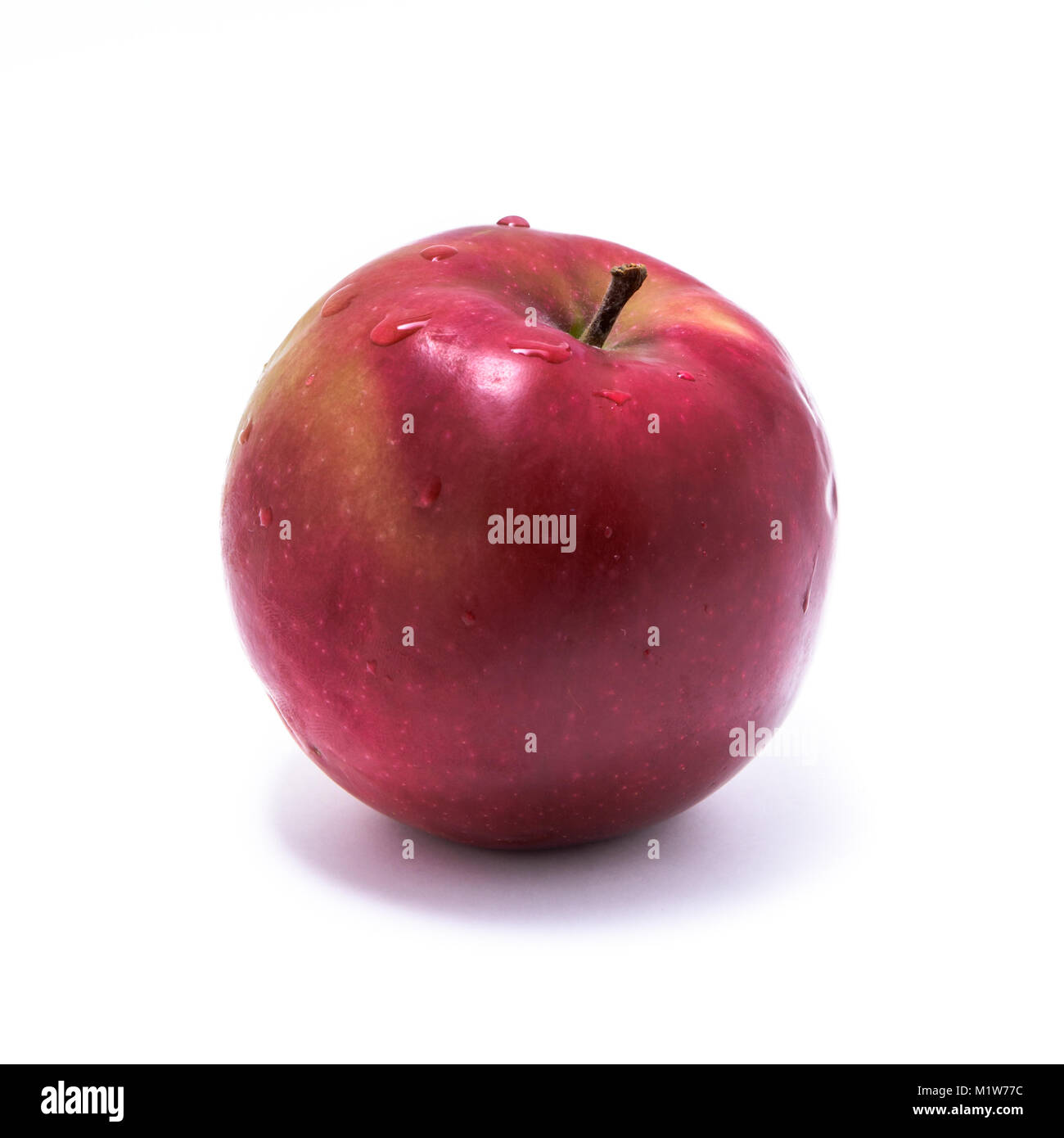 Red apple isolated on white Stock Photo - Alamy