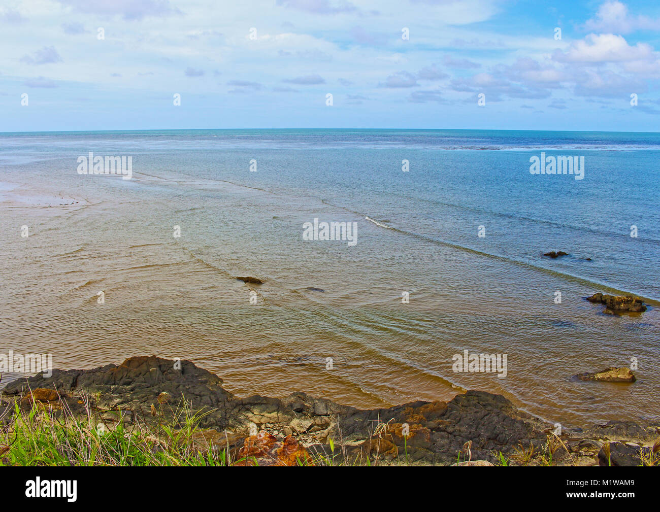 The lower Alexandra Reefs section of coastline on the Great Barrier ...