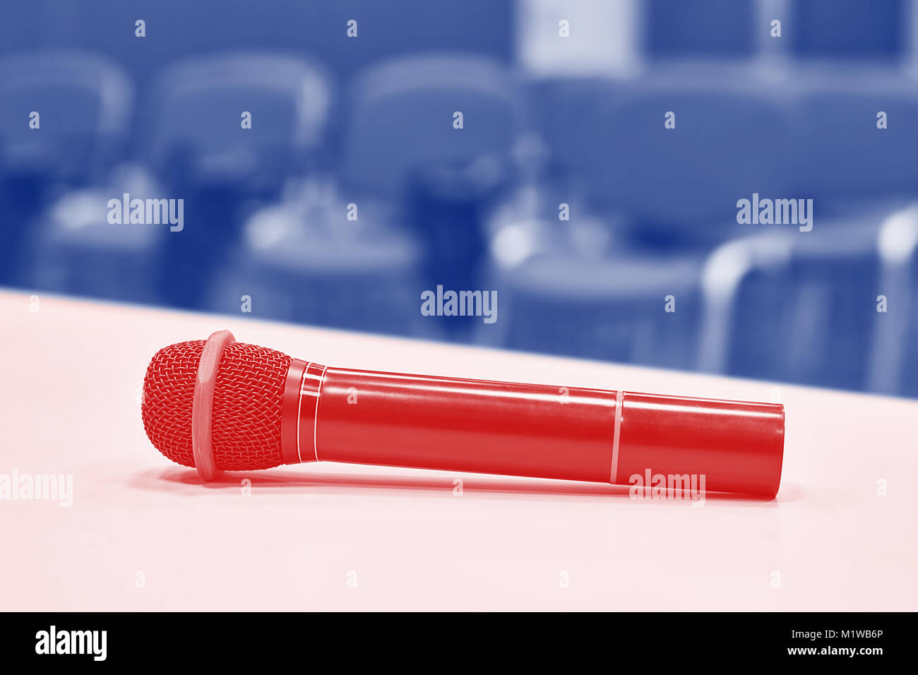 Empty podium auditorium hi-res stock photography and images - Alamy