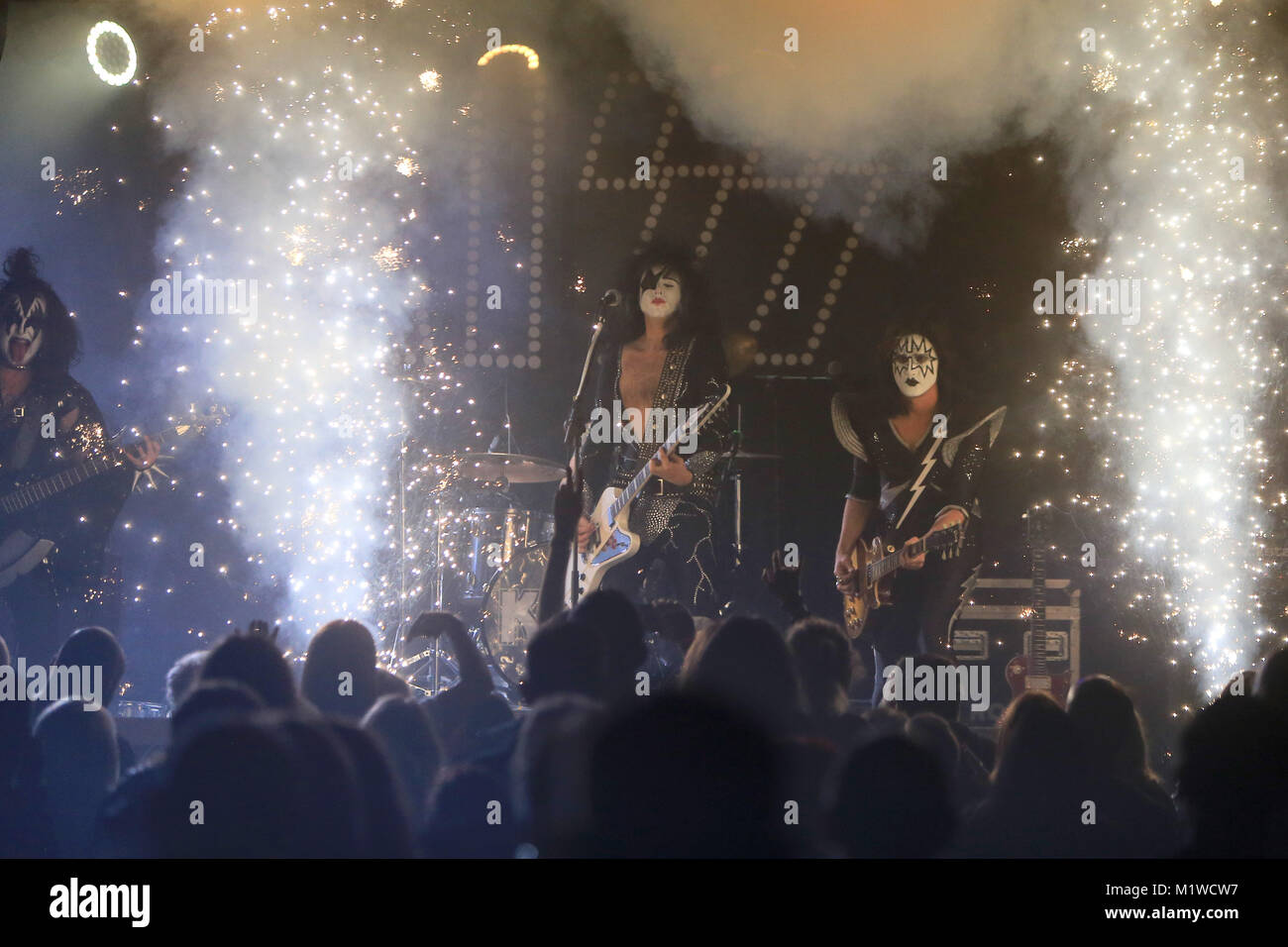 Hotter Than Hell, (Rory Judge, Marty McStravick, David Jeffers and ...