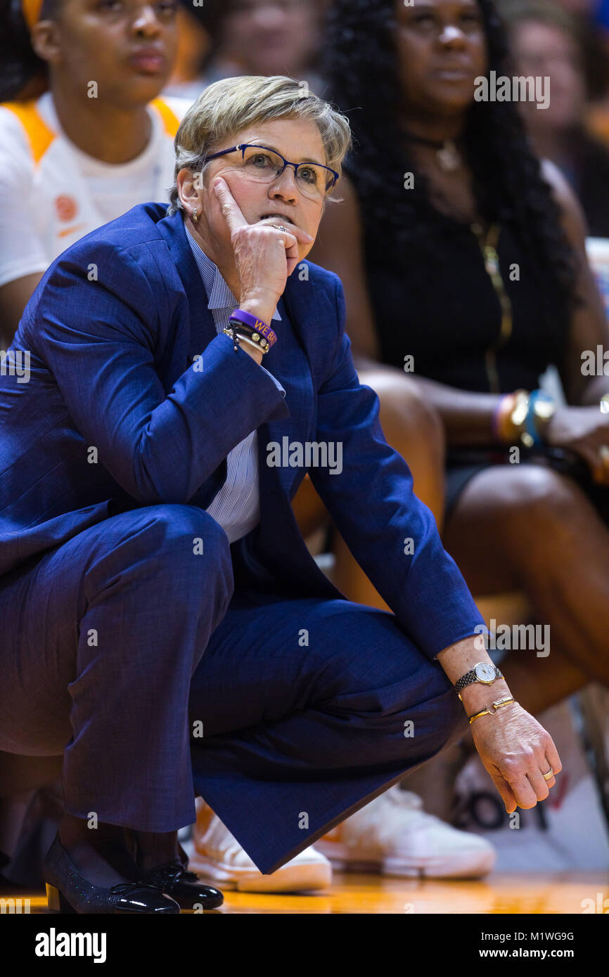 February 1, 2018: head coach Holly Warlick of the Tennessee Lady ...