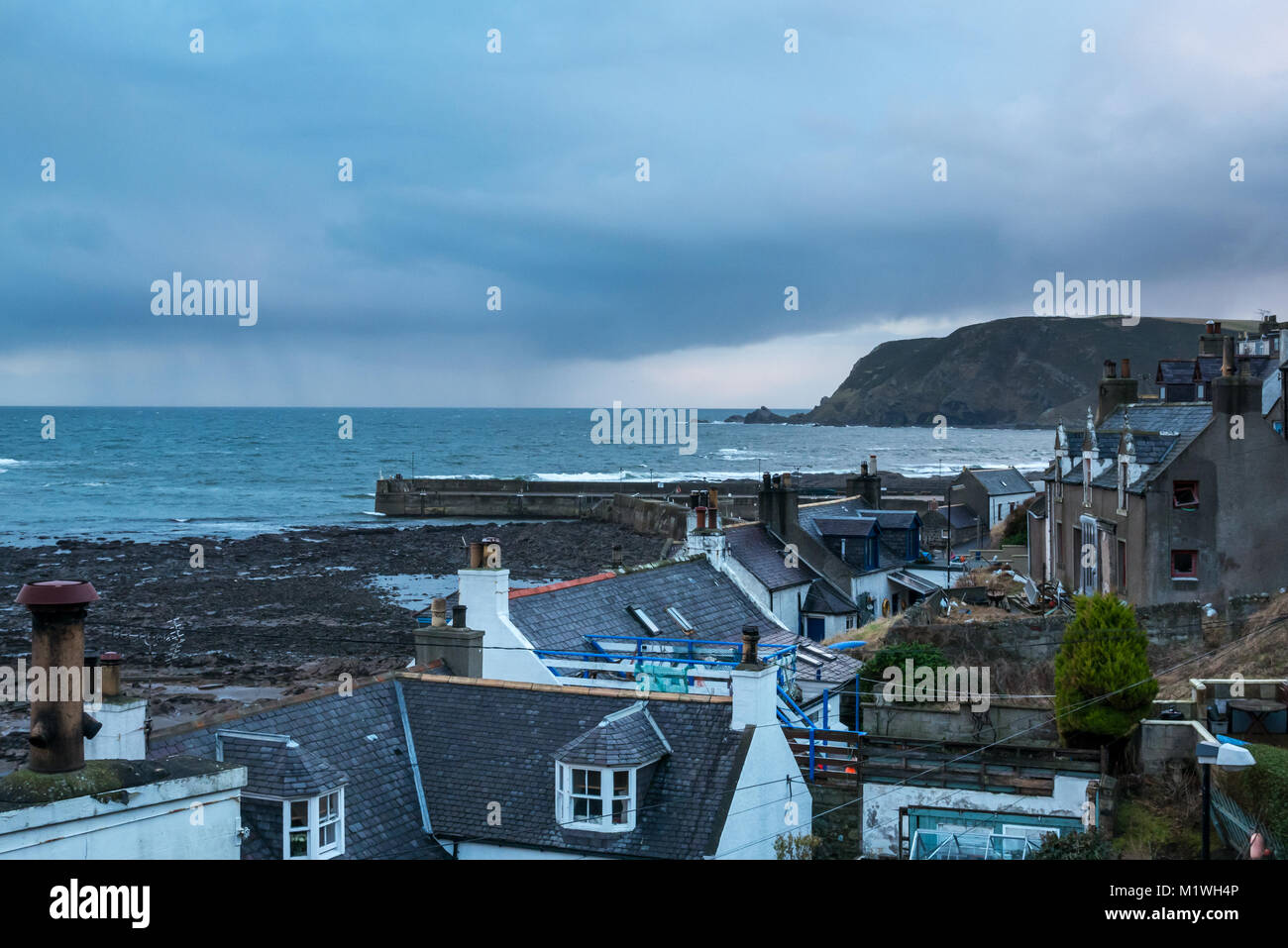 Gamrie hi-res stock photography and images - Alamy