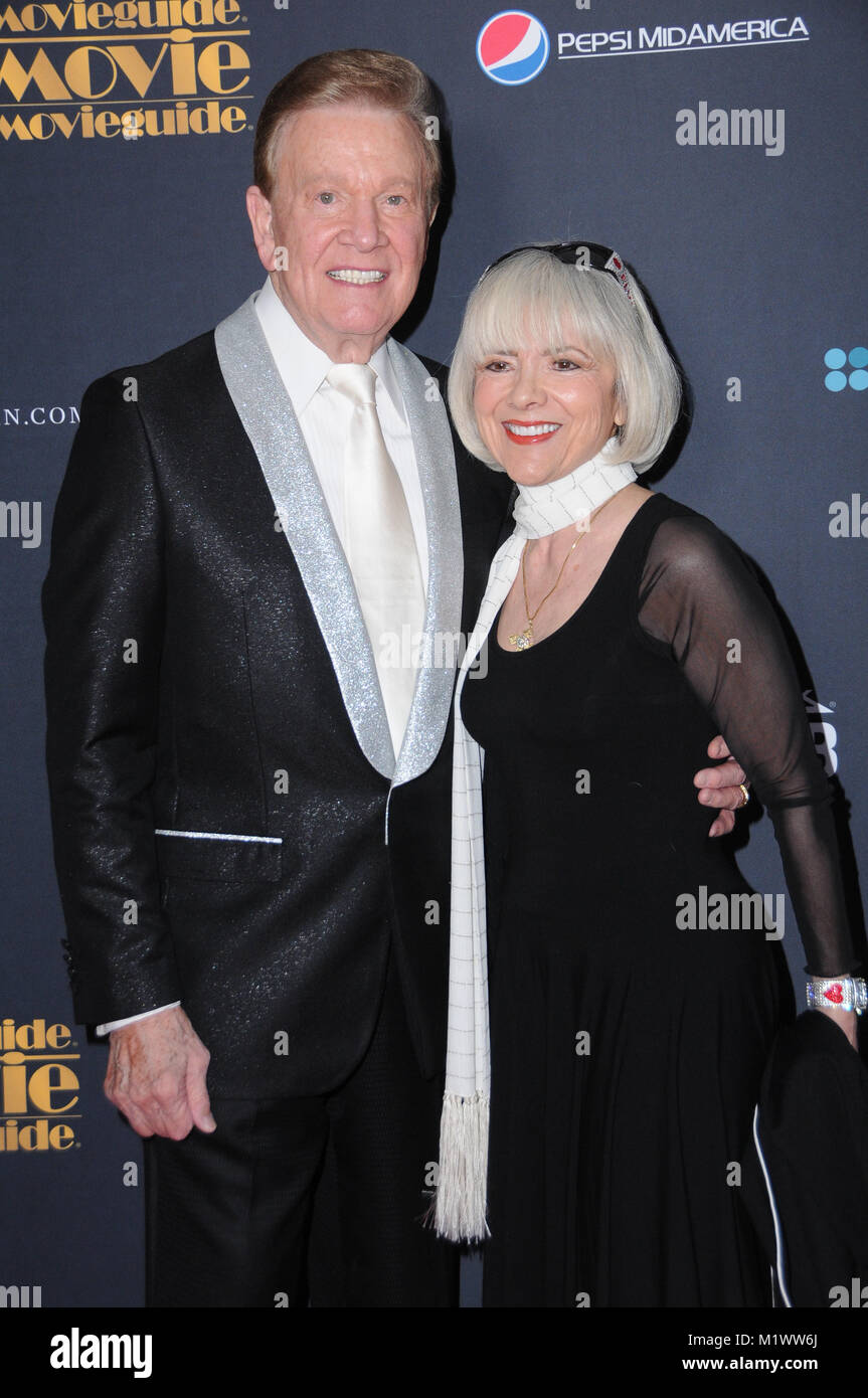 Wink martindale hi-res stock photography and images - Alamy