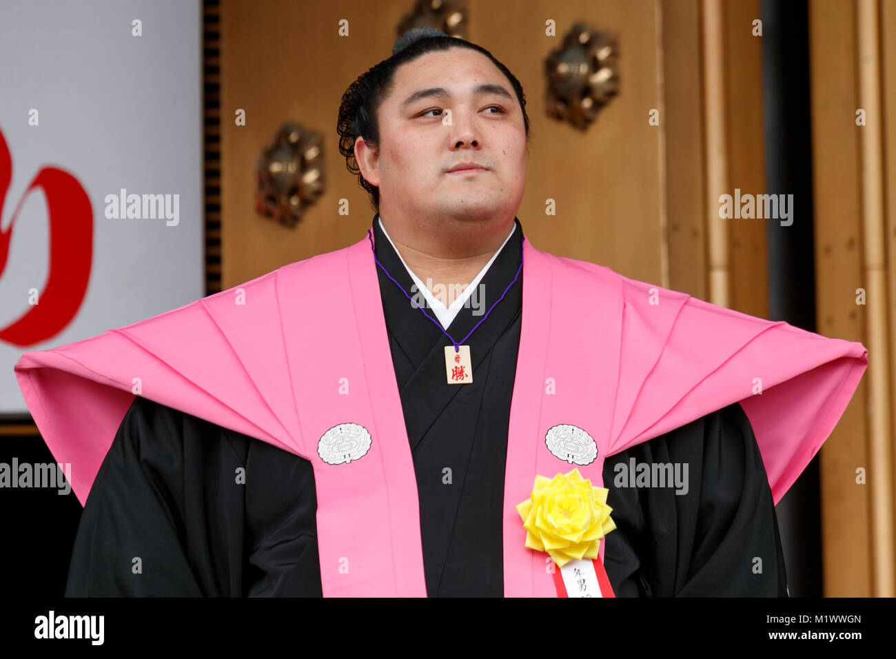 Sumo wrestler okinoumi ayumi hi-res stock photography and images - Alamy