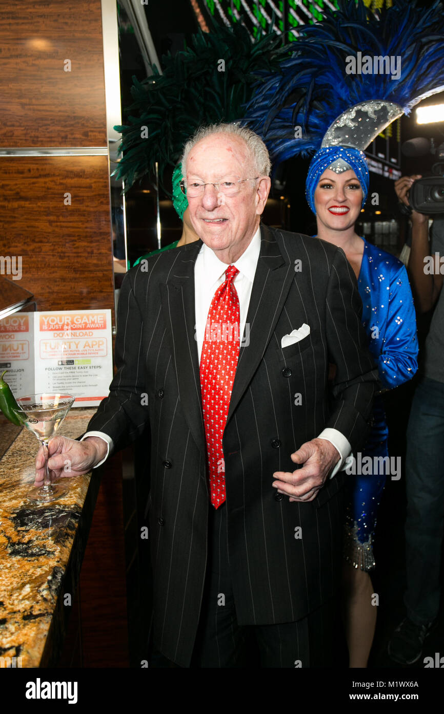 Las Vegas, NV, USA. 2nd Feb, 2018. Former mayor Oscar Goodman places ...