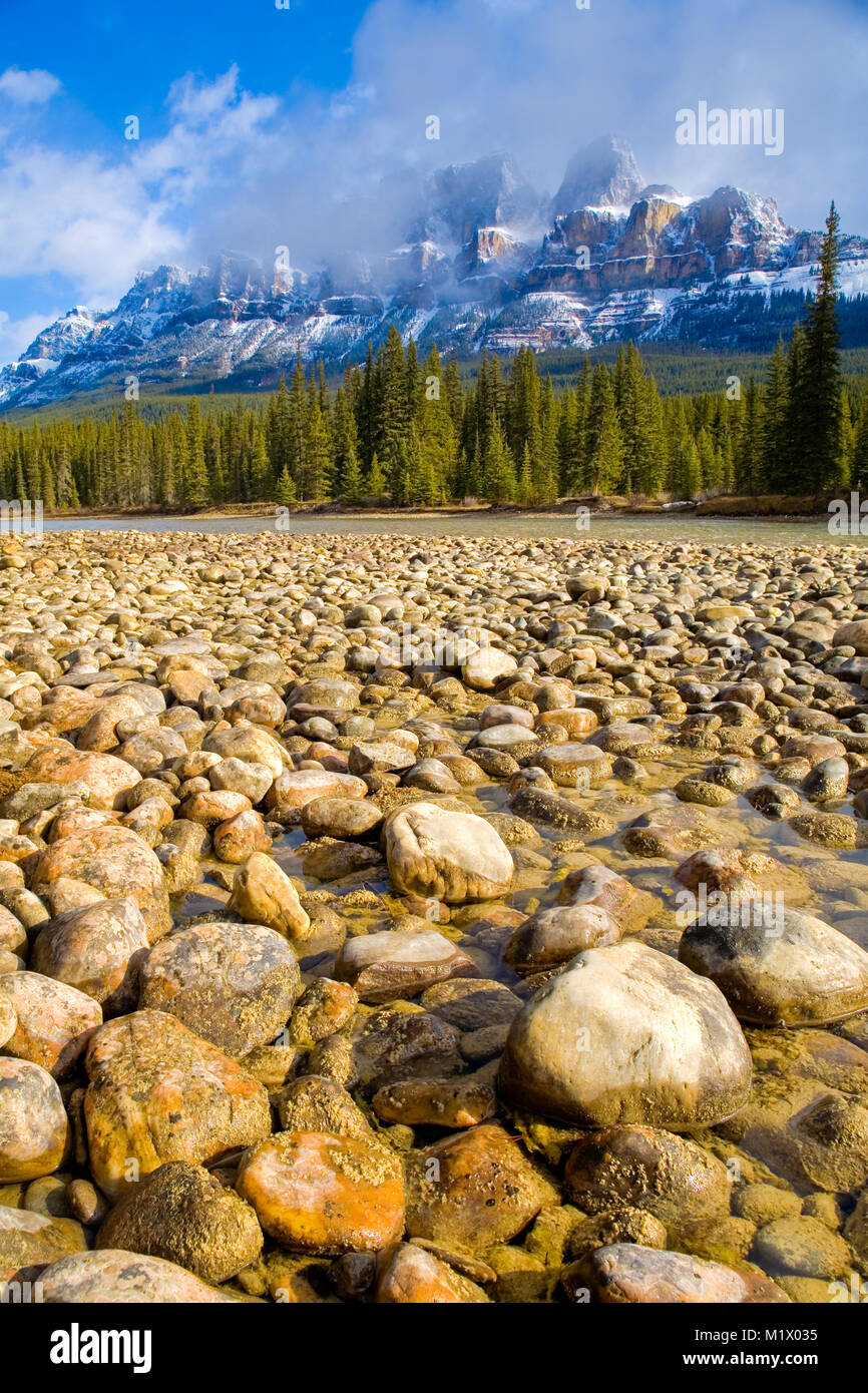 Castle Mountain in Banff National Park, Alberta, Canada Stock Photo - Alamy
