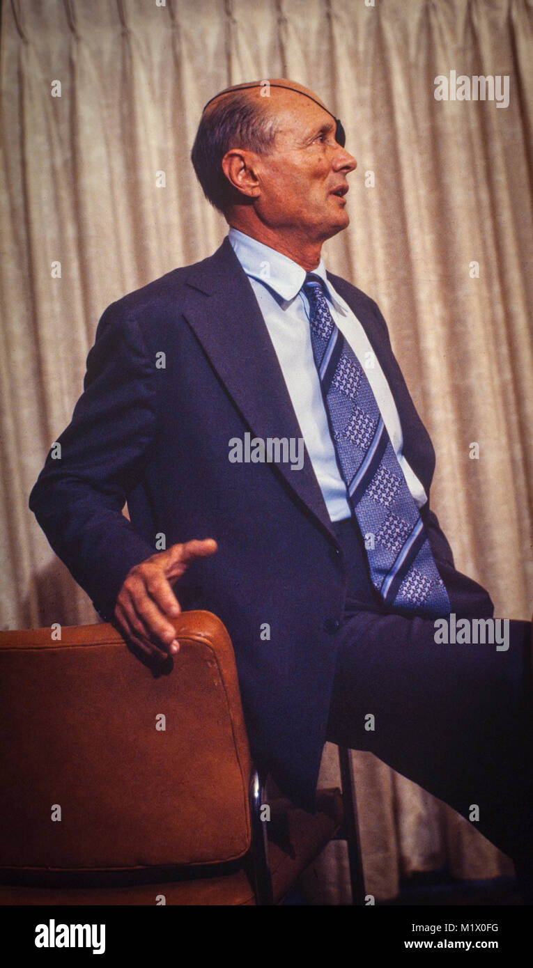 Moshe Dayan - 20 May 1915 – 16 October 1981 - was an Israeli military ...