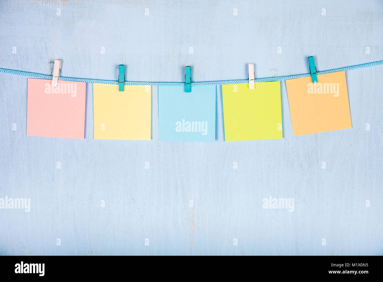 White sheets clothesline hi-res stock photography and images - Alamy
