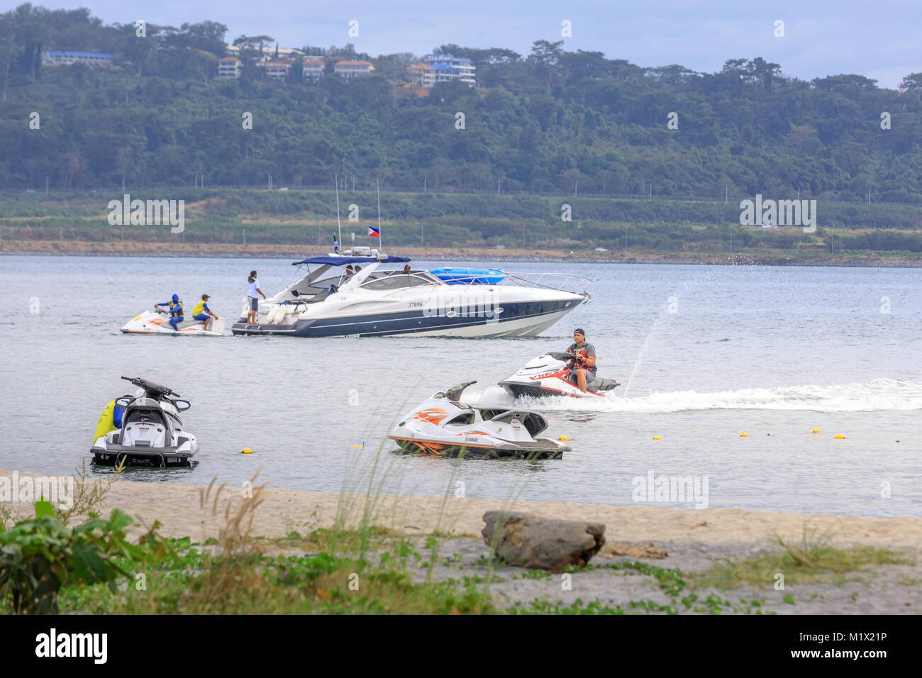 SUBIC BAY, PHILIPPINES : JAN 28, 2018 - Unidentified people joying jet ...