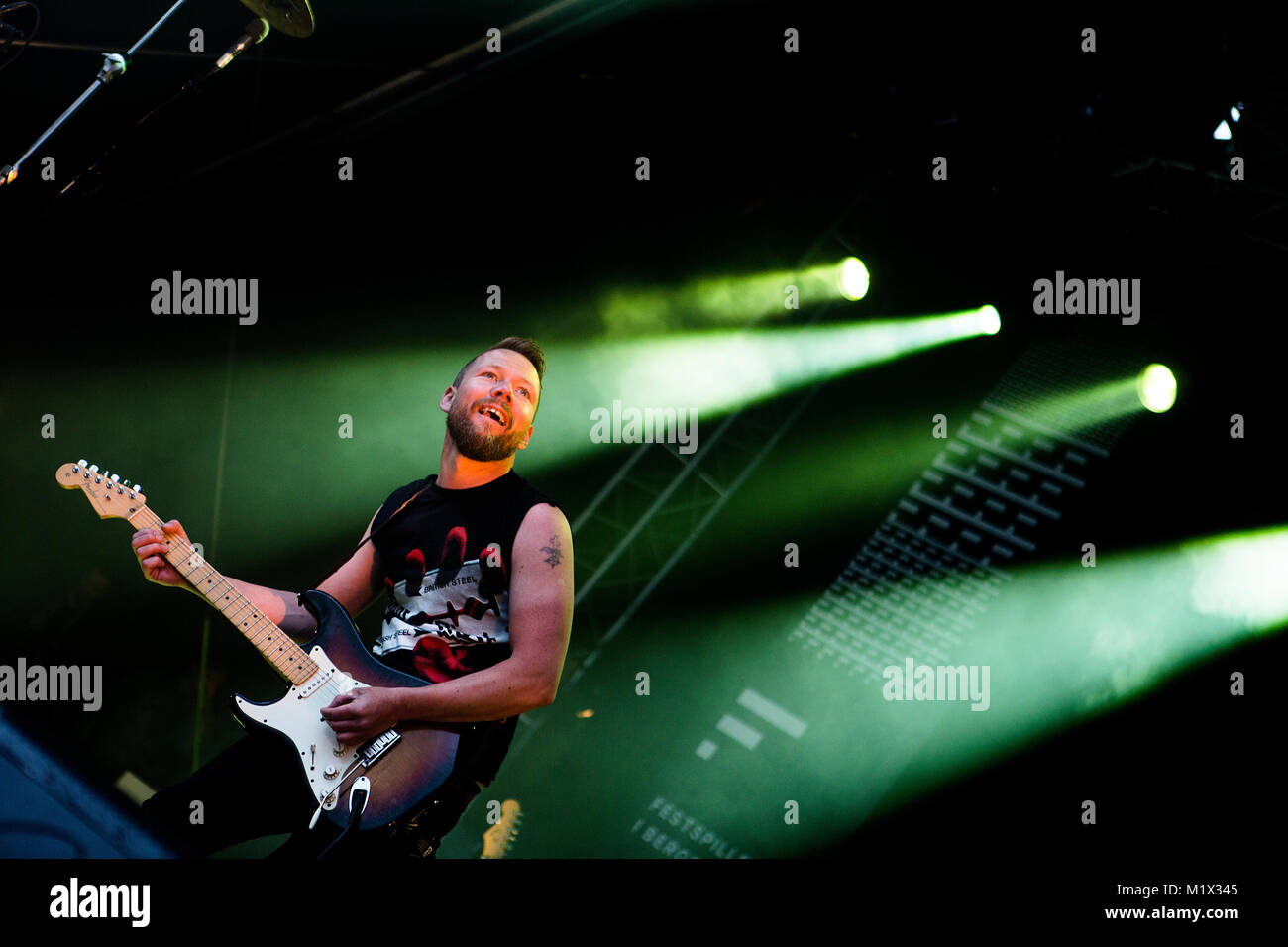 Band electronica hi-res stock photography and images - Alamy