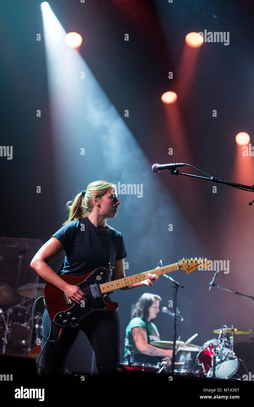 Razika band hi-res stock photography and images - Alamy