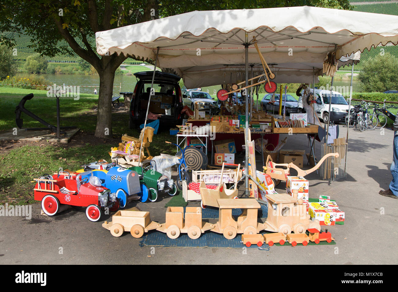 Traditional wooden toys hi-res stock photography and images - Alamy