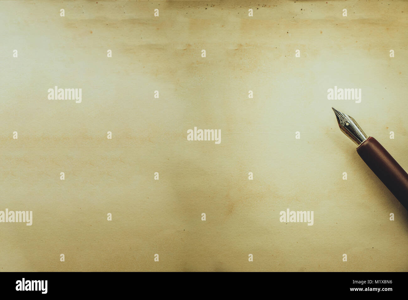 Old pen signing close hi-res stock photography and images - Alamy