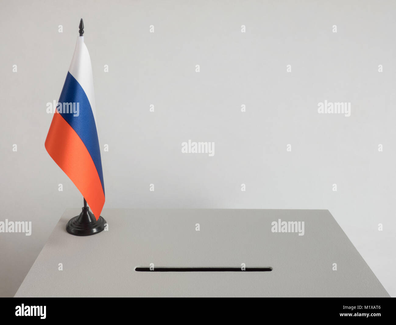 Ballot box with national flag of Russia. Presidential election in 2018 ...