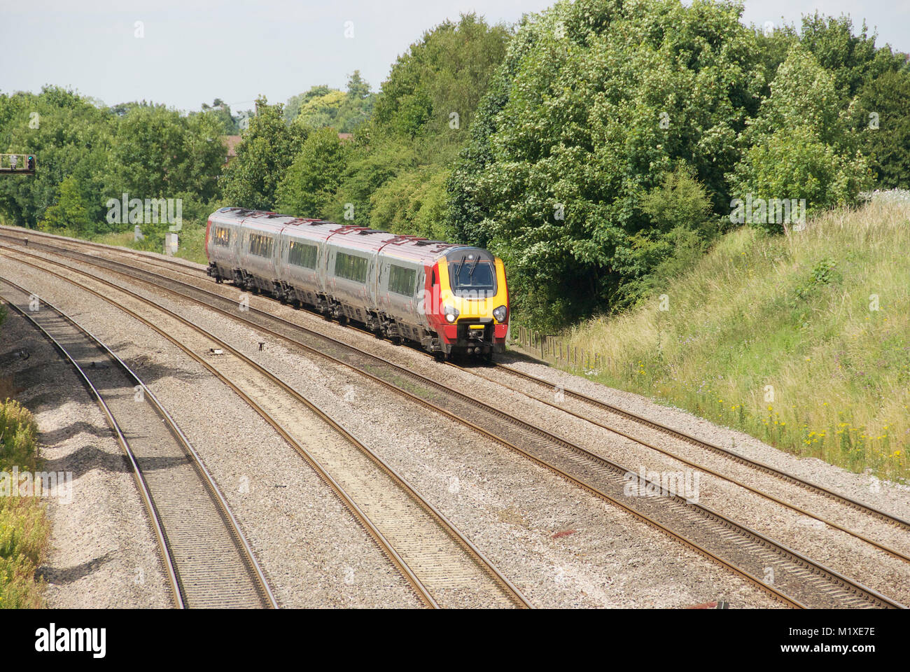 Class 221 hi-res stock photography and images - Alamy