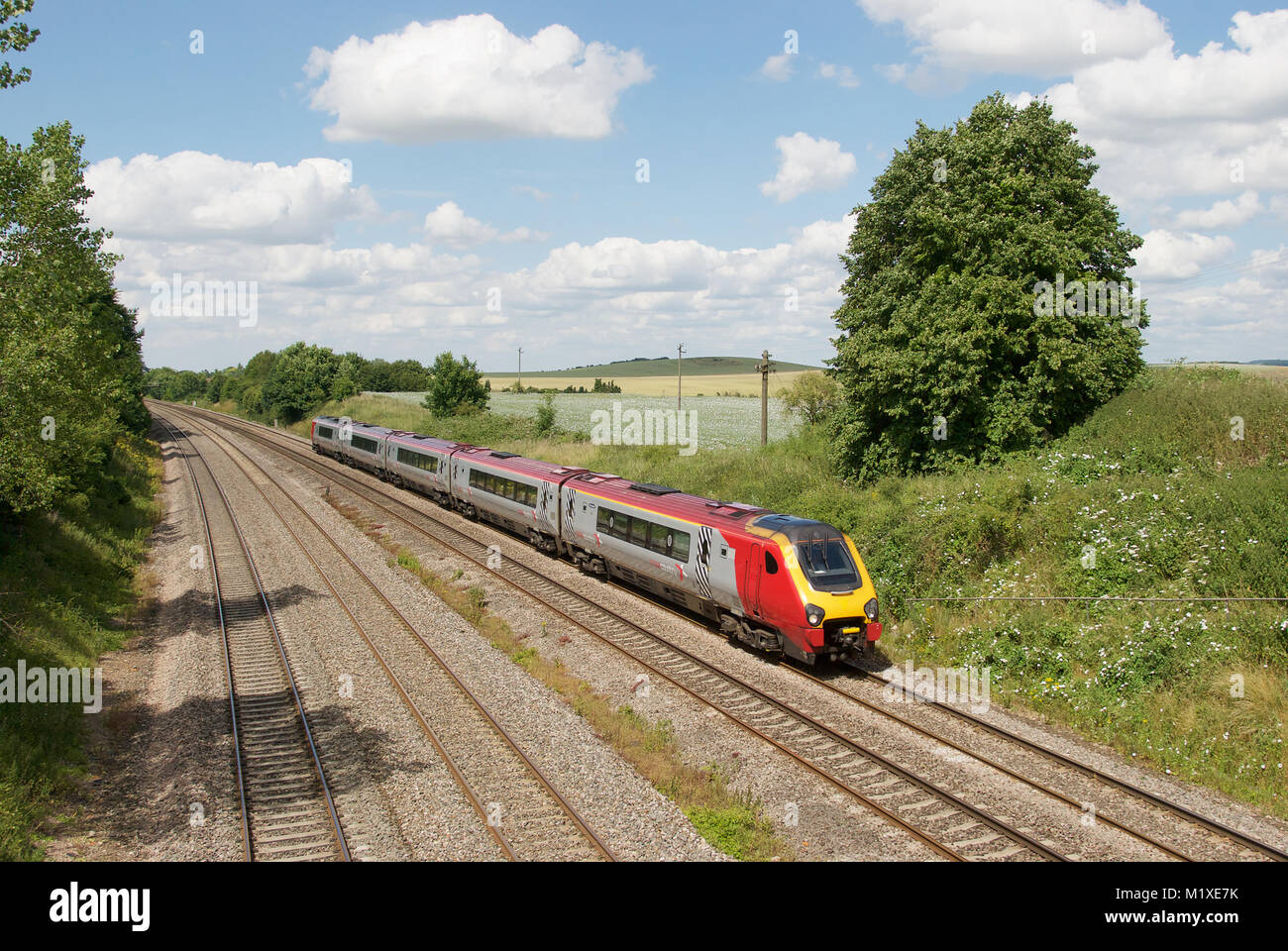 Class 221 hi-res stock photography and images - Alamy