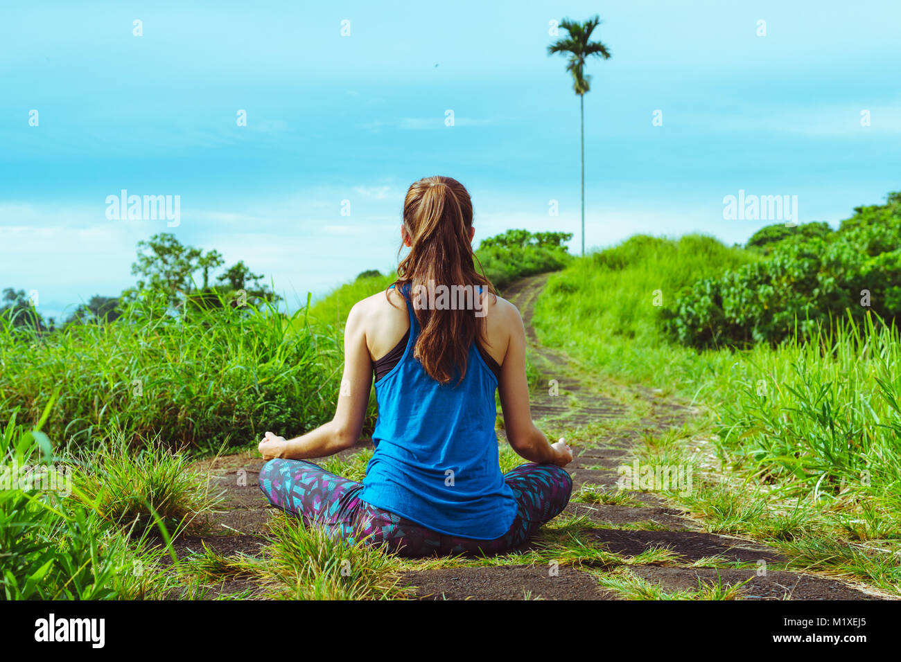 Padmasana hi-res stock photography and images - Alamy