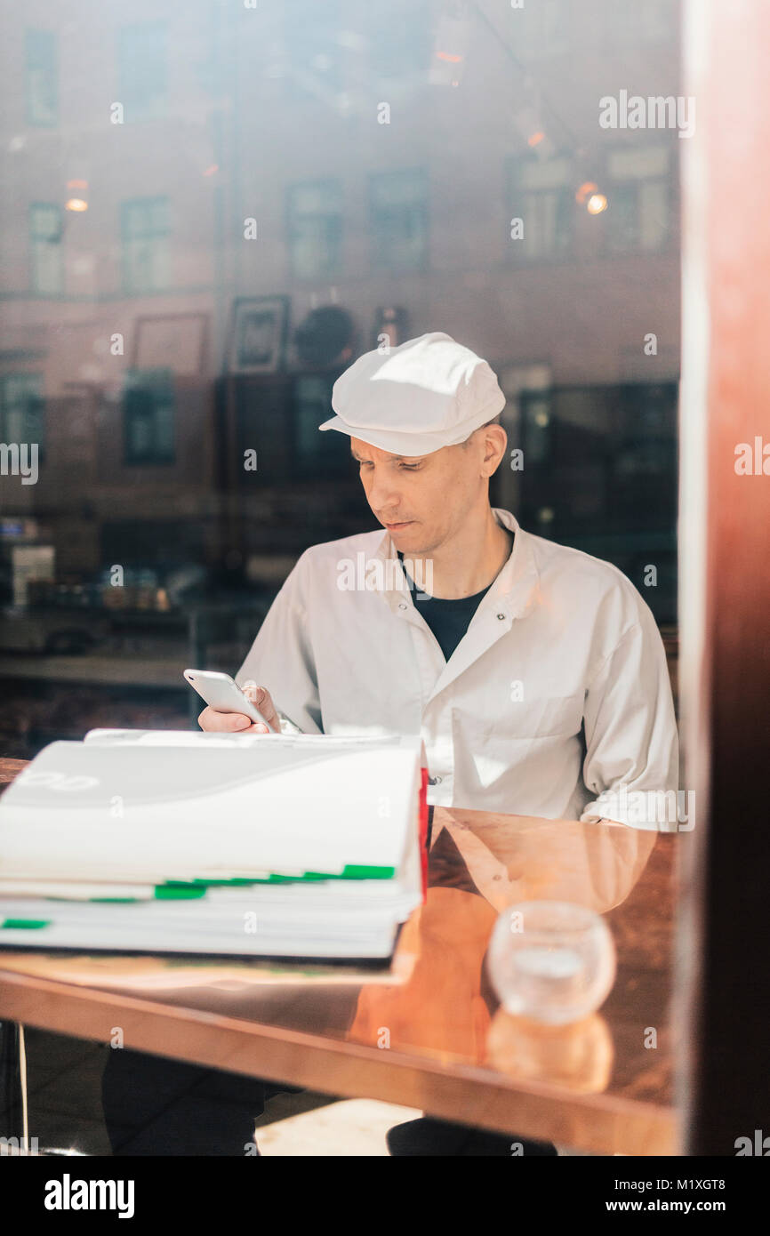 Glass butcher hi-res stock photography and images - Alamy