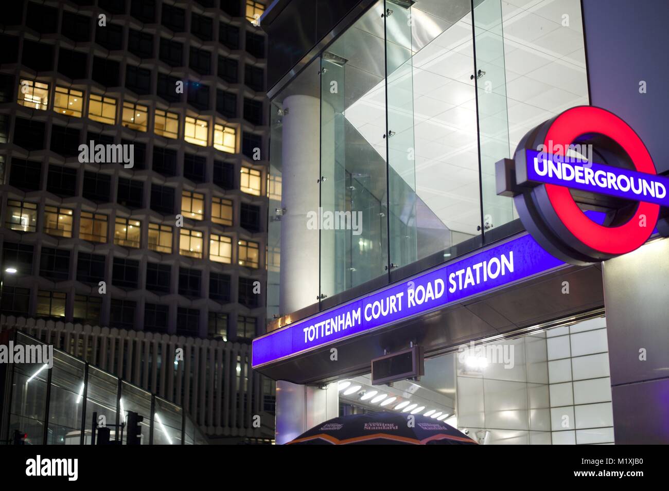 London underground tube night workers hi-res stock photography and ...