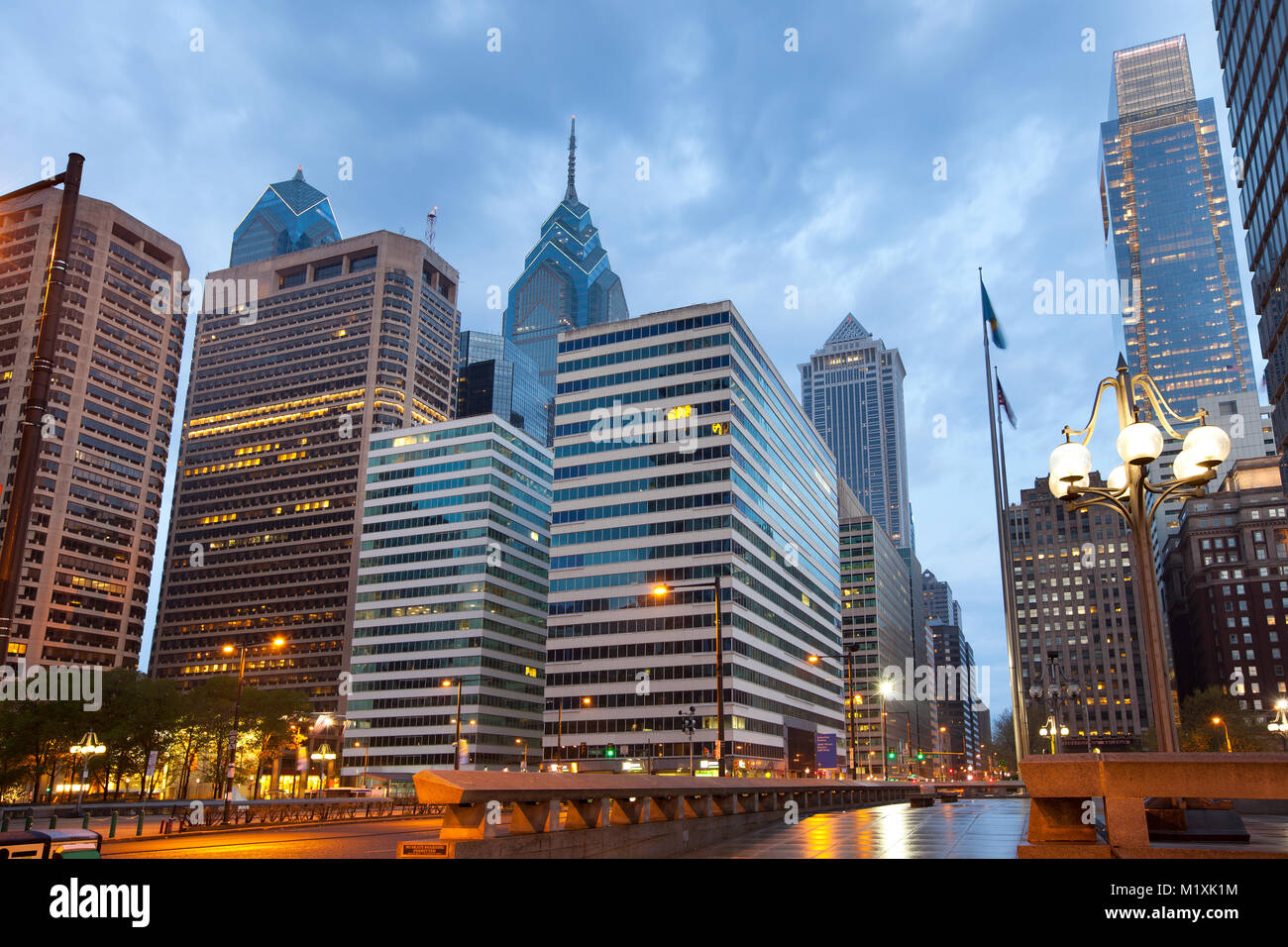 Modern buildings at downtown in Rittenhouse Square District ...