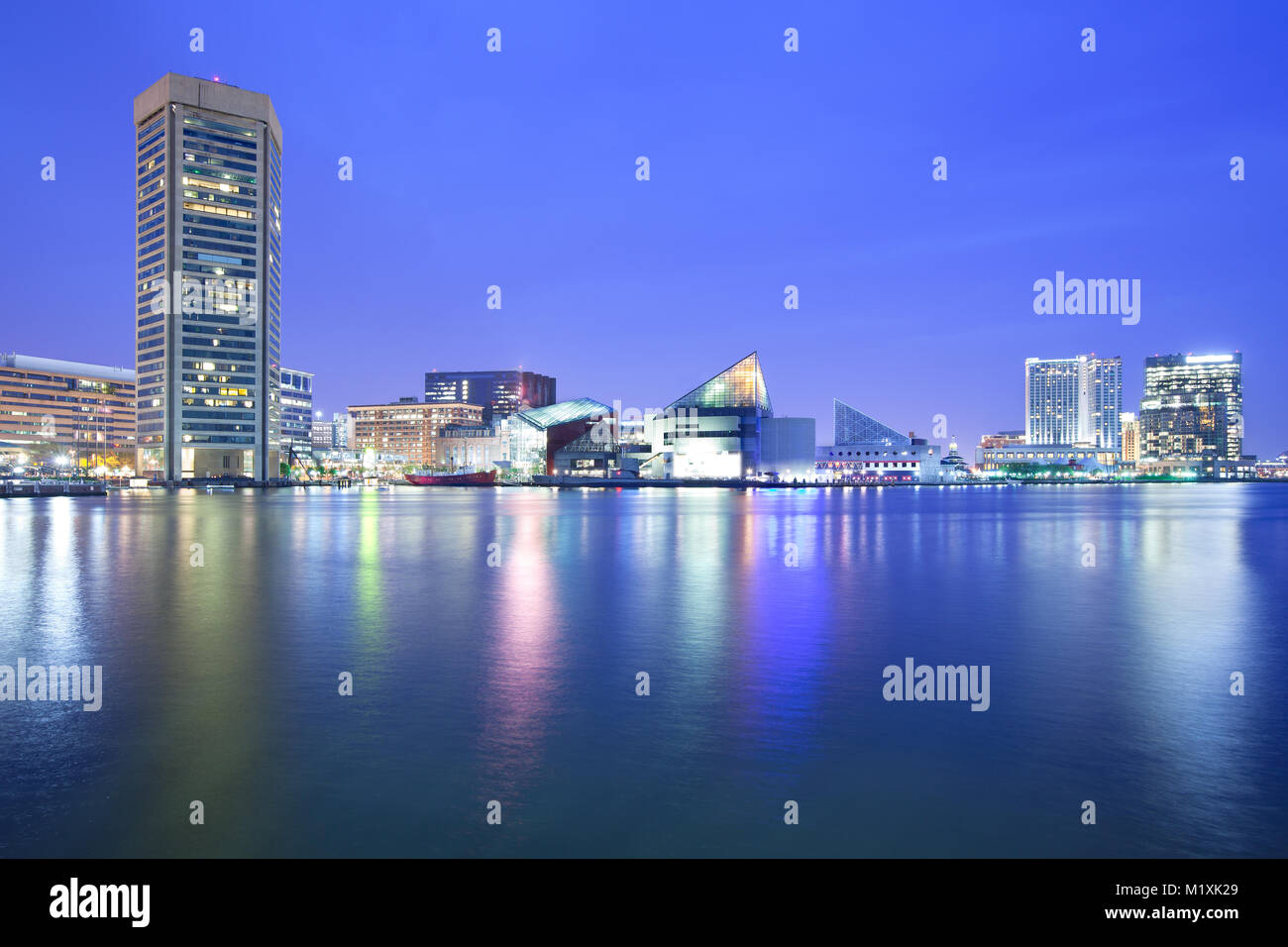 Baltimore city skyline hi-res stock photography and images - Alamy