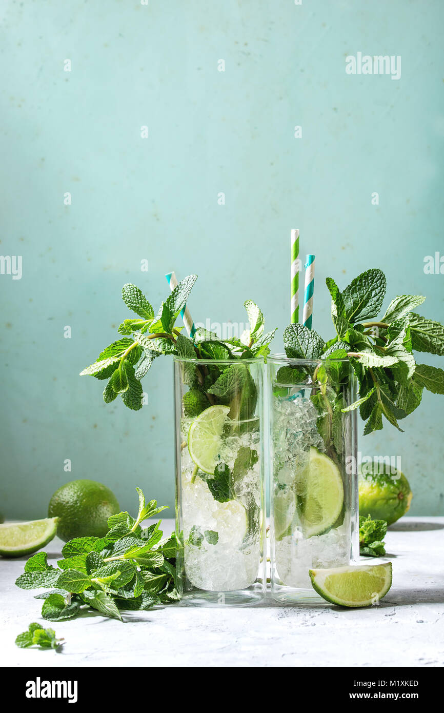 Classic mojito cocktail Stock Photo - Alamy